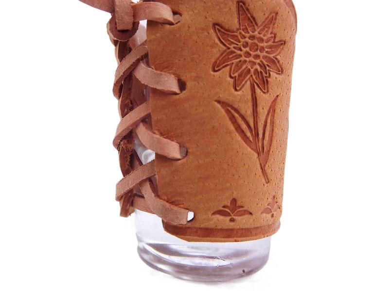 Pahar de tuica impletita cu piele - Dracula - artizanat-cadouri.ro